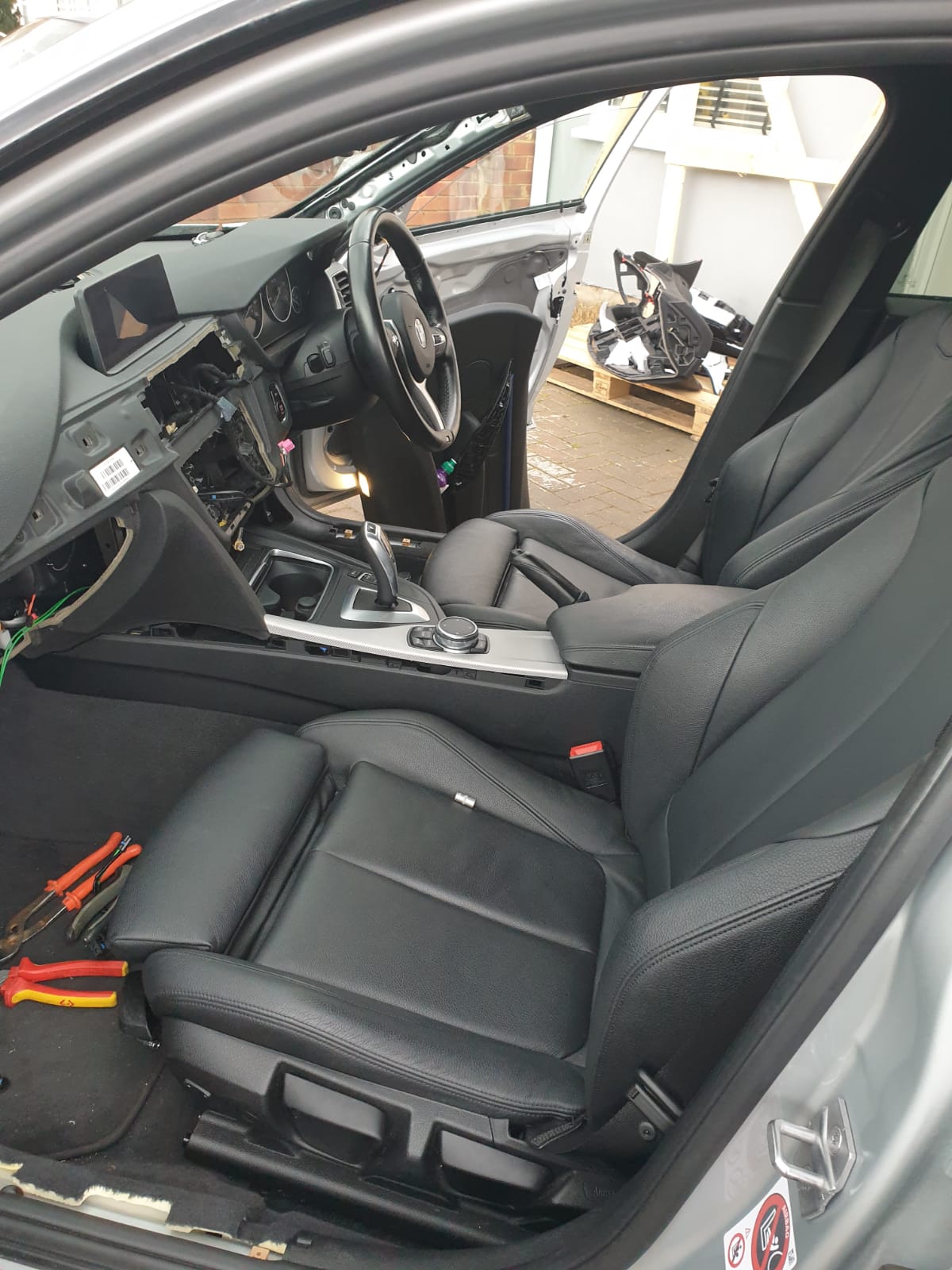 BMW RETROFIT SERVICES - Bimmer Retro UK